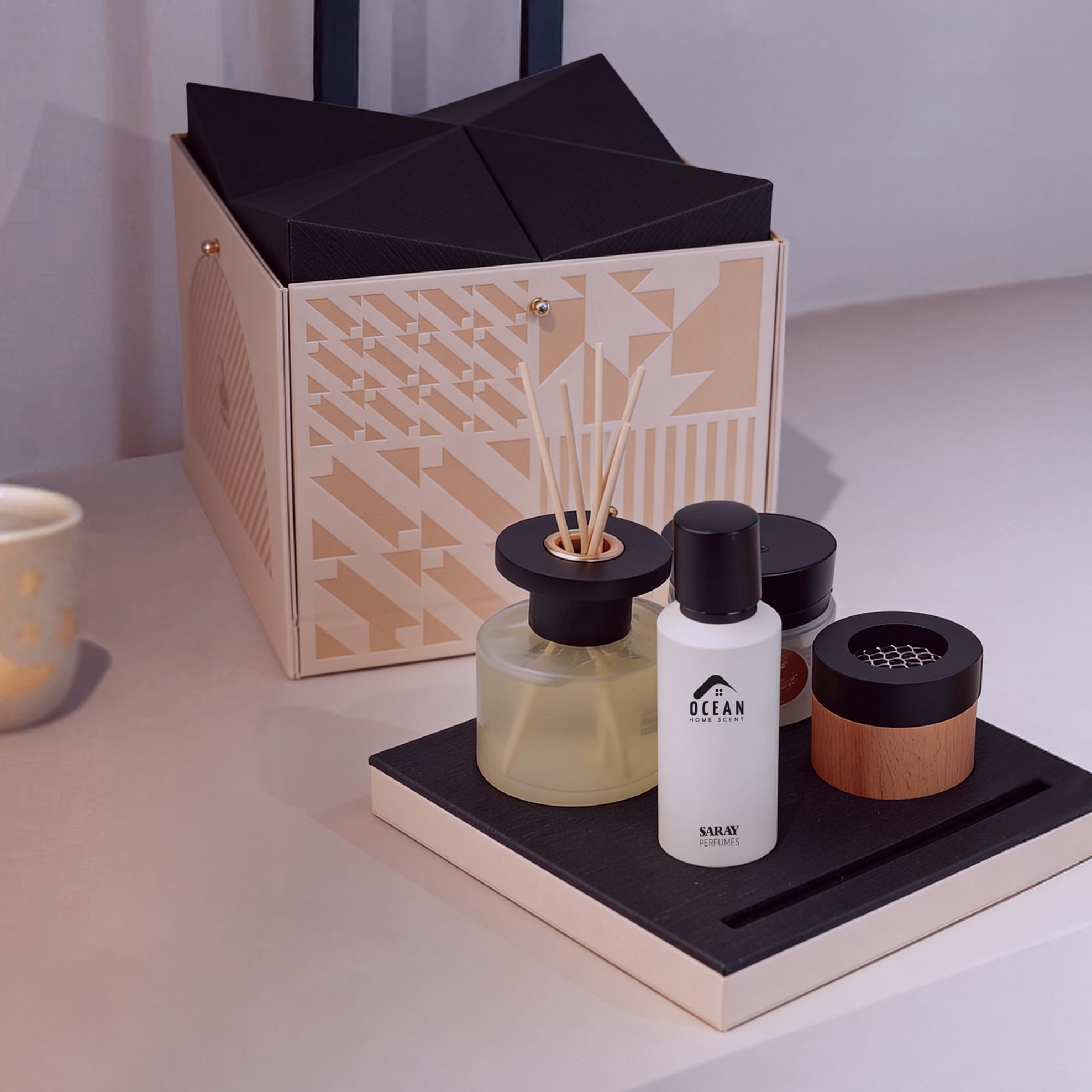 Box Beige Palace – Saray Perfumes | سراي للعطور
